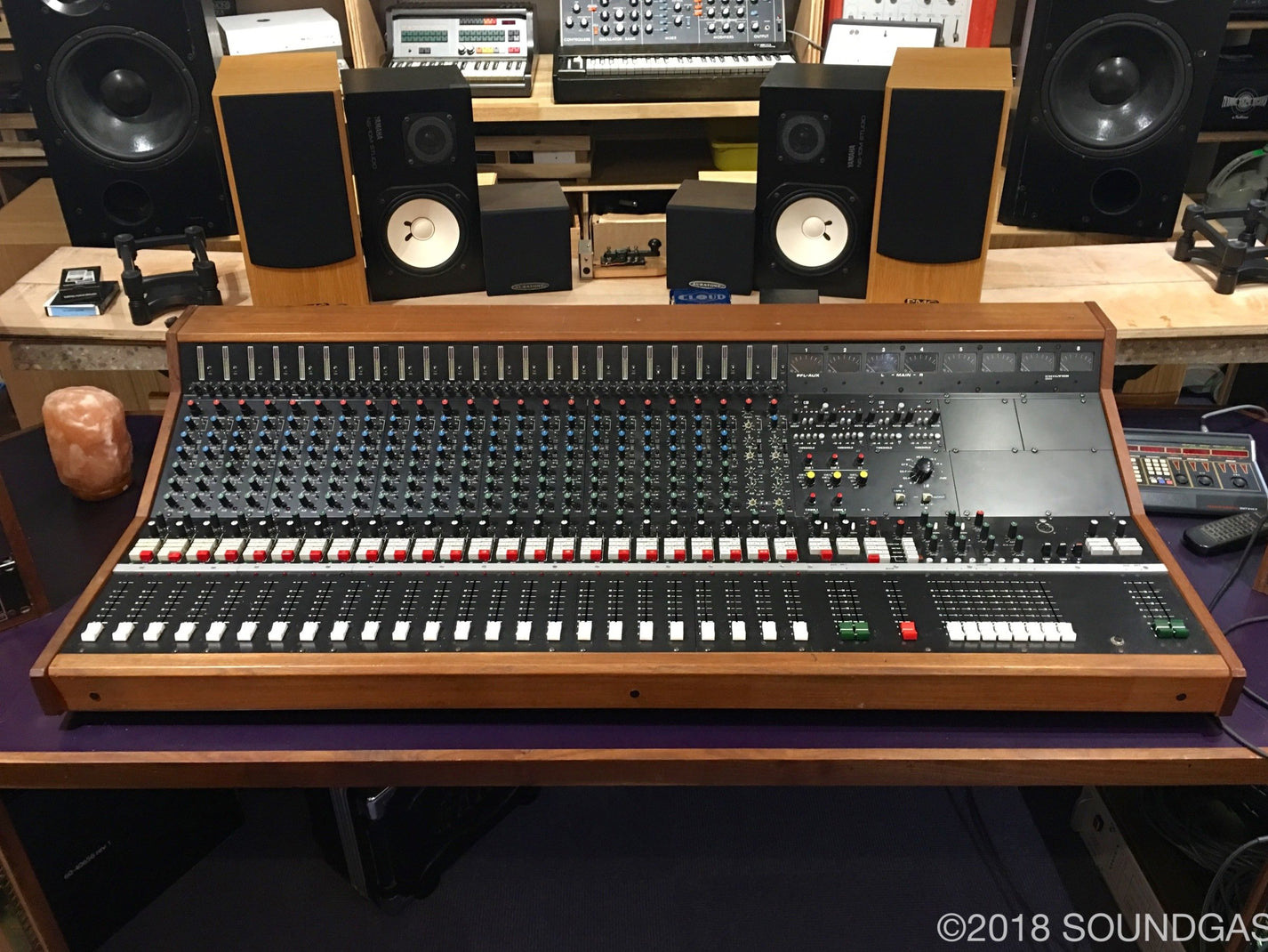 Chilton QM3 - 24-8-2 Mixing console - ex-BBC FOR SALE – Soundgas